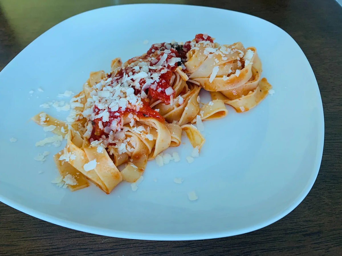 Tagliatelle with Tomato and Basil Sauce Recipe – Timperio